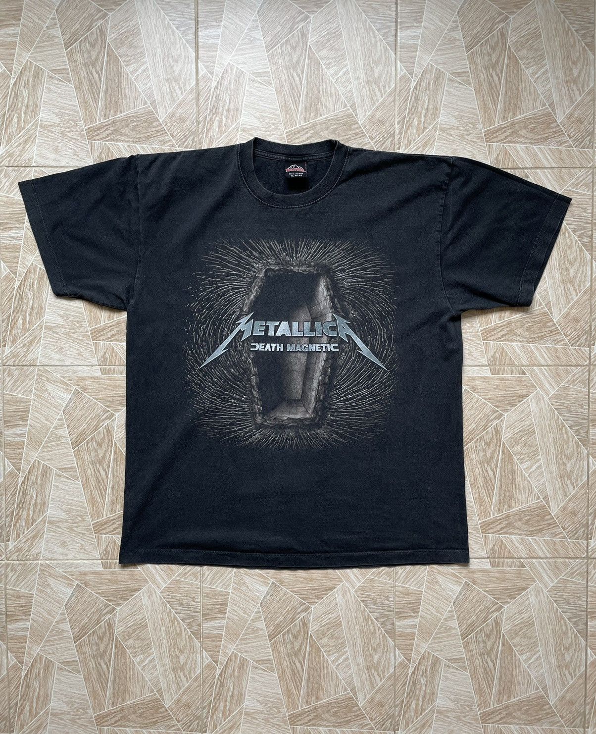 Vintage Rare 2000s Metallica Death Magnetic Faded Band Tees | Grailed