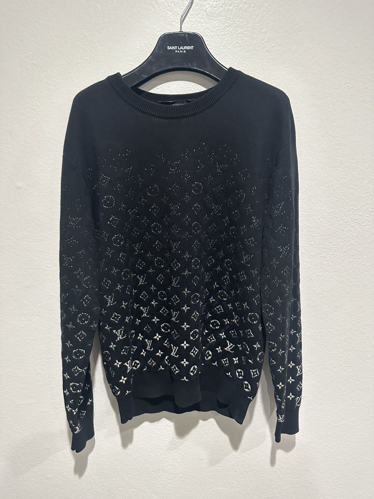 Louis Vuitton LV Gradient Jacquard Monogram Sweater | Grailed
