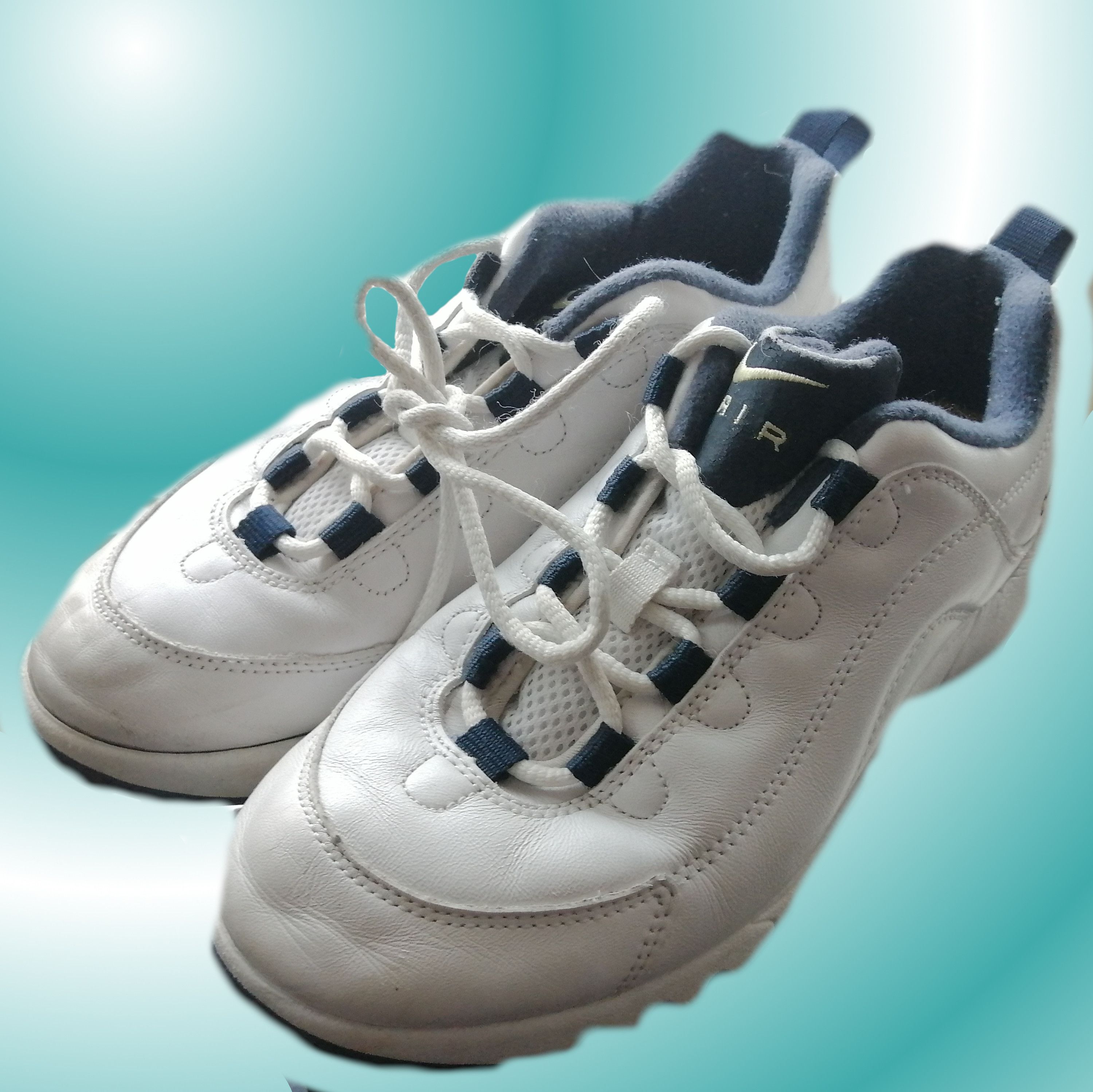 Nike Nike Air Vintage Sneakers WITH DEFECT | Grailed