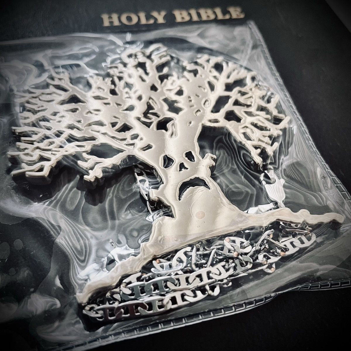 Haunted Mound Harold Chain | Grailed