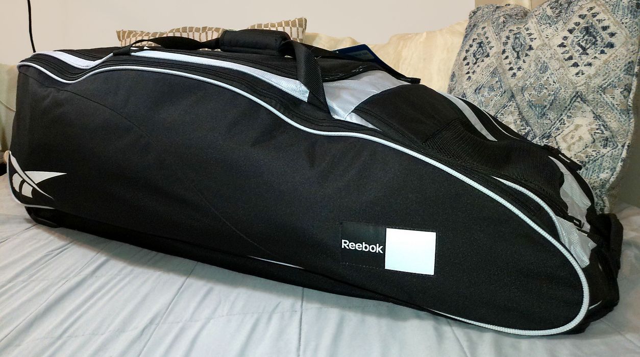 Reebok Reebok Extra Large Elite Sports Equipment Bag NWT | Grailed