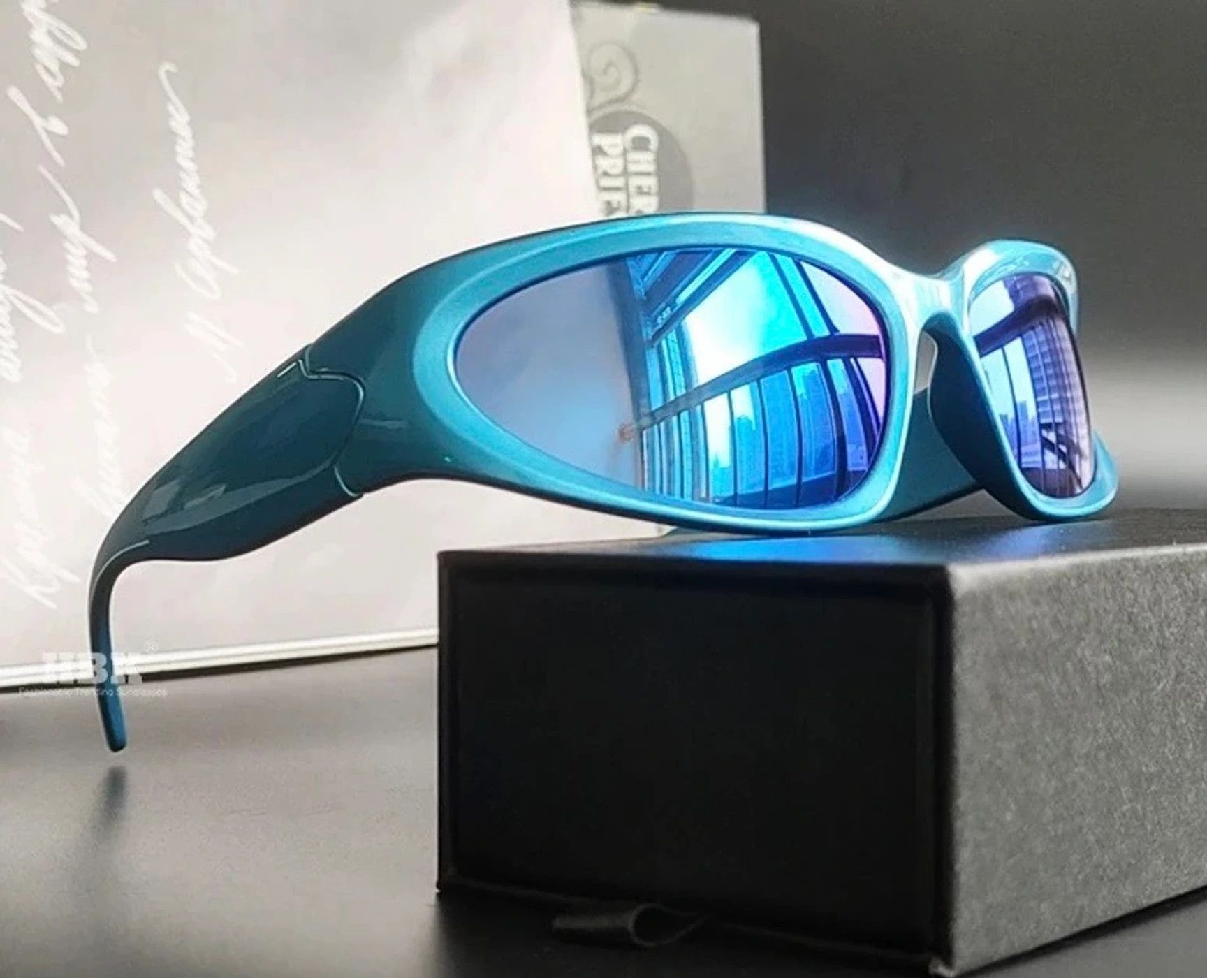 Kurt Cobain × Rare × Streetwear Blue Dystopian Sunglasses Retro Cyber ...