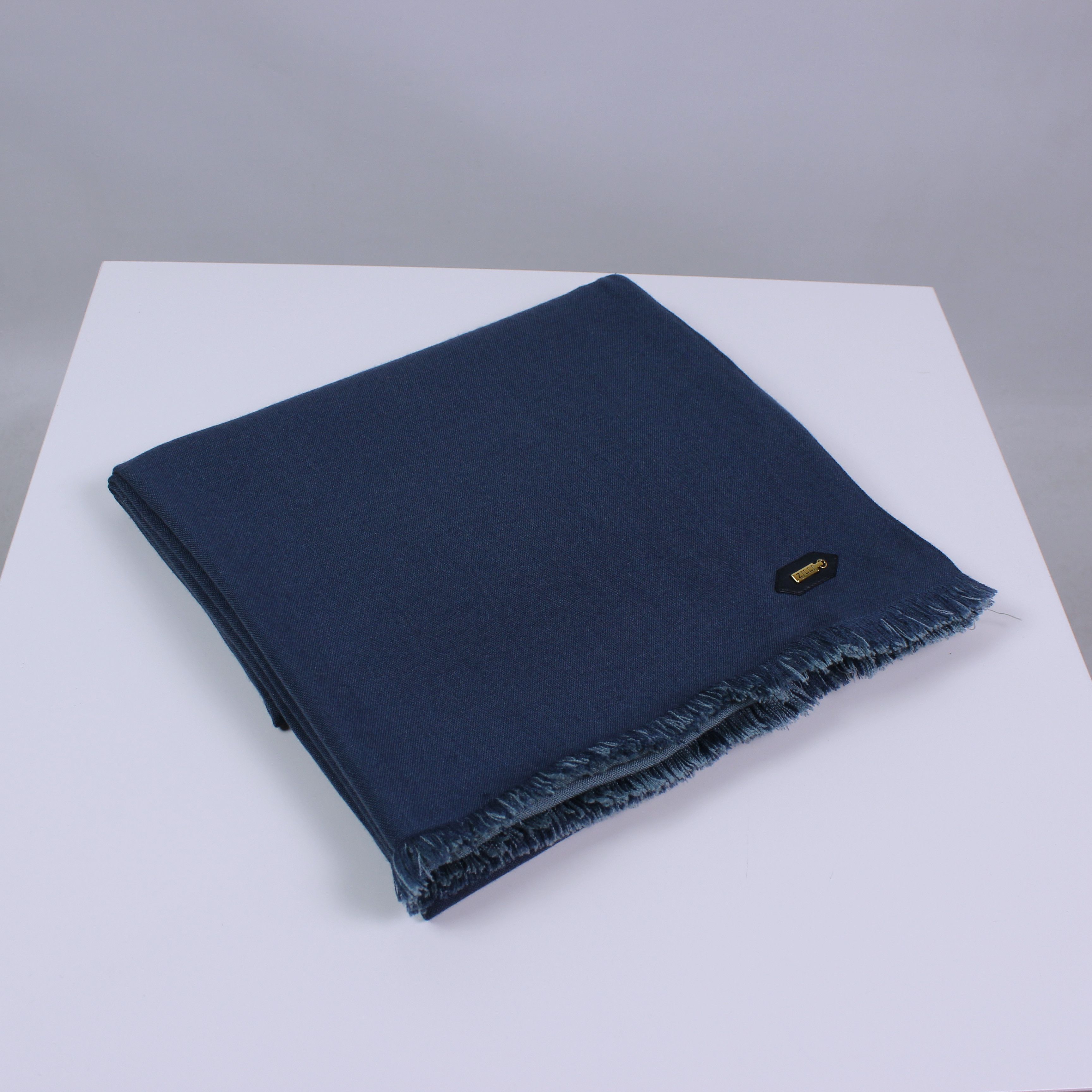 Zilli Zilli vintage cashmere silk scarf golden logo big size | Grailed