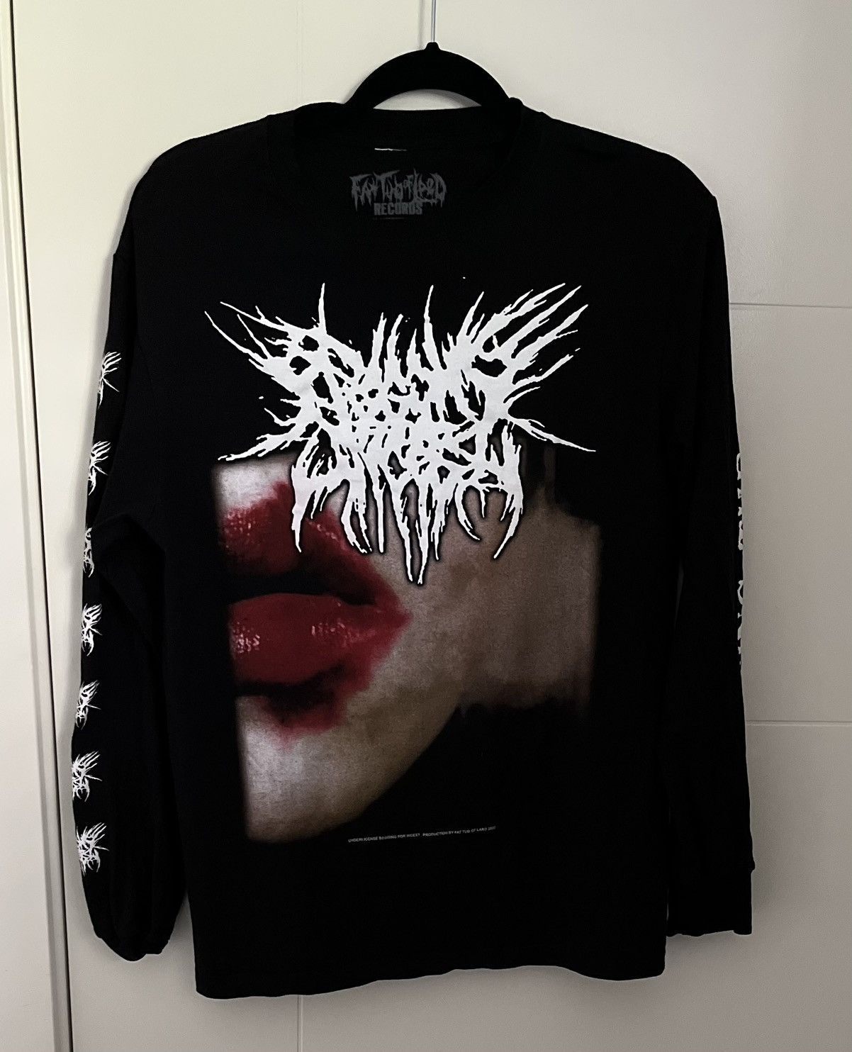 Band Tees × Ken Carson "Awaiting The Fist" Tee FTOL Records | Grailed