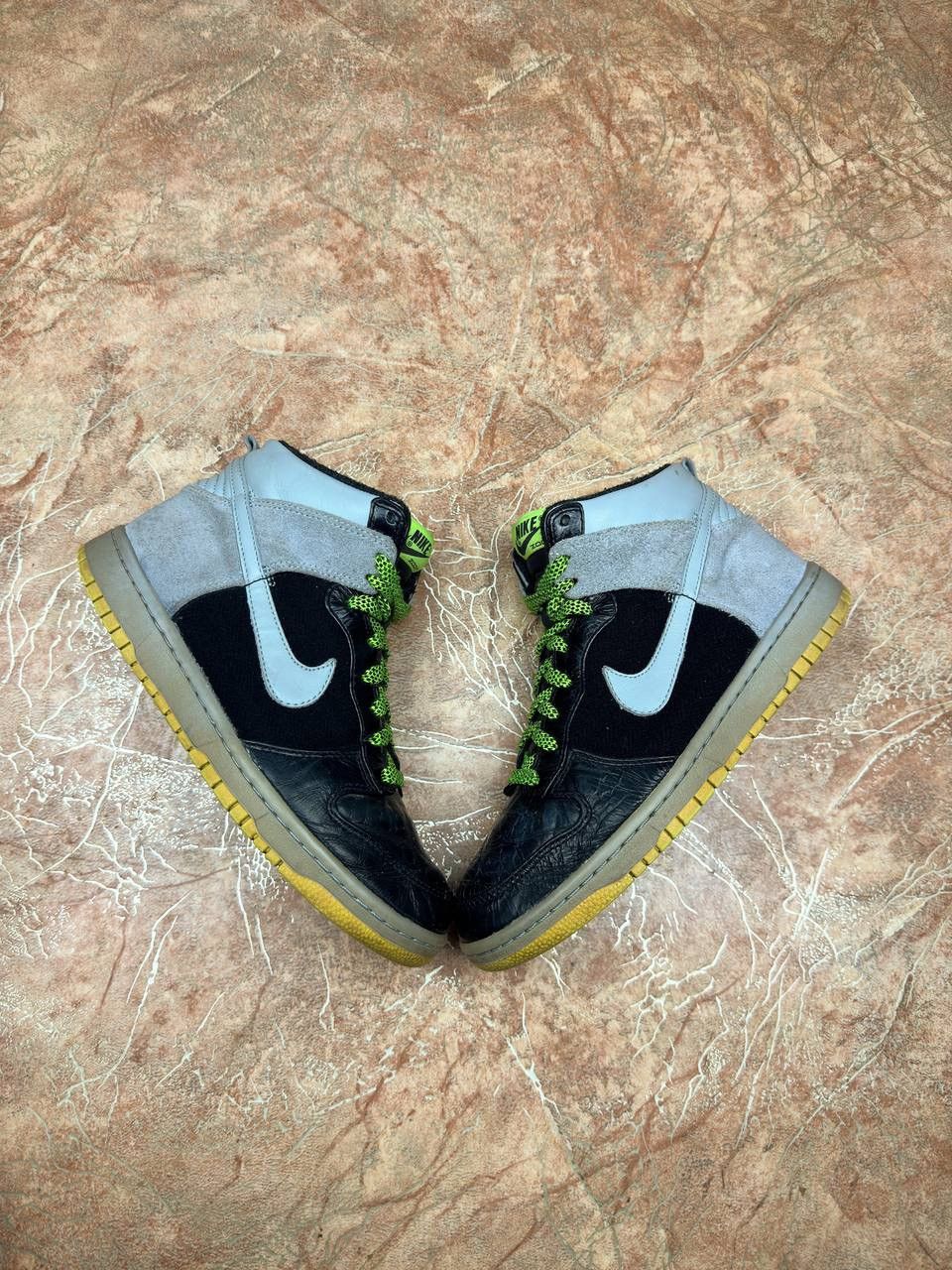 Nike Nike dunk high Stealth Volt 2008 | Grailed
