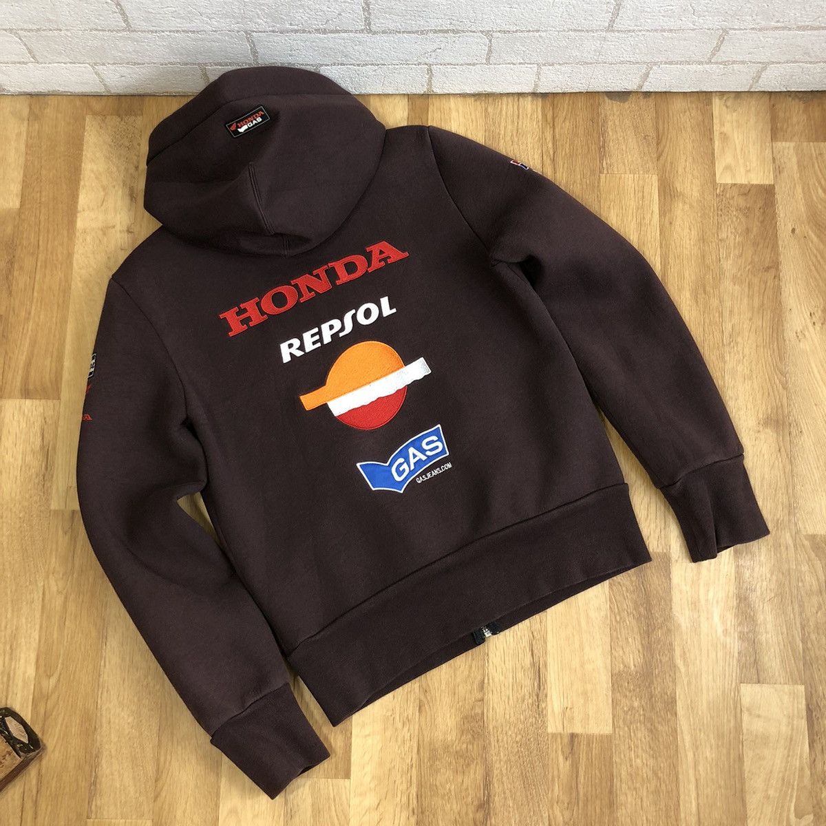 Gas × Honda × Racing Vintage Honda Racing Gas Repsol Hoodie BROWN ...