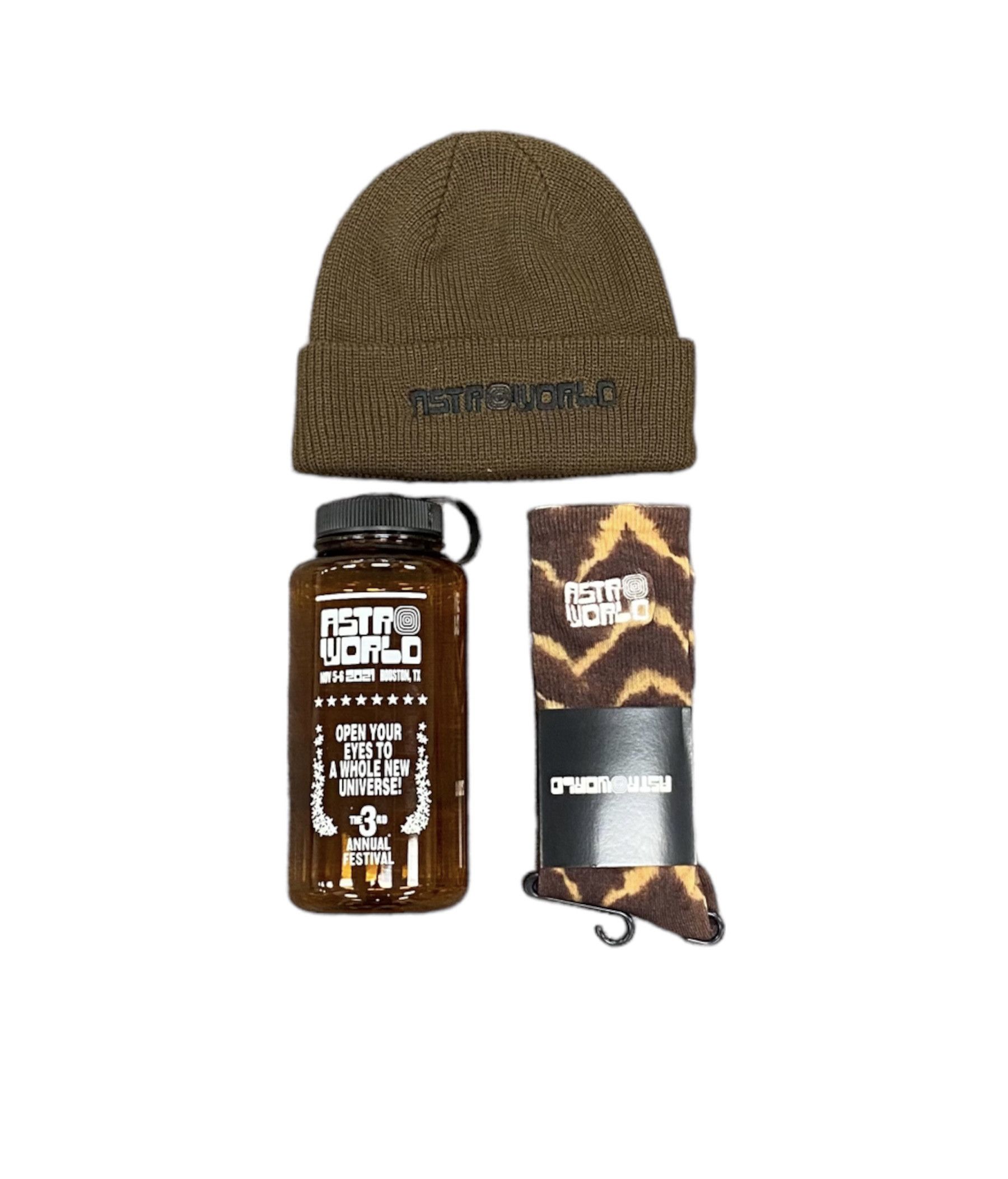 Travis Scott Travis Scott Astroworld 2021 Beanie, Waterbottle, Socks ...