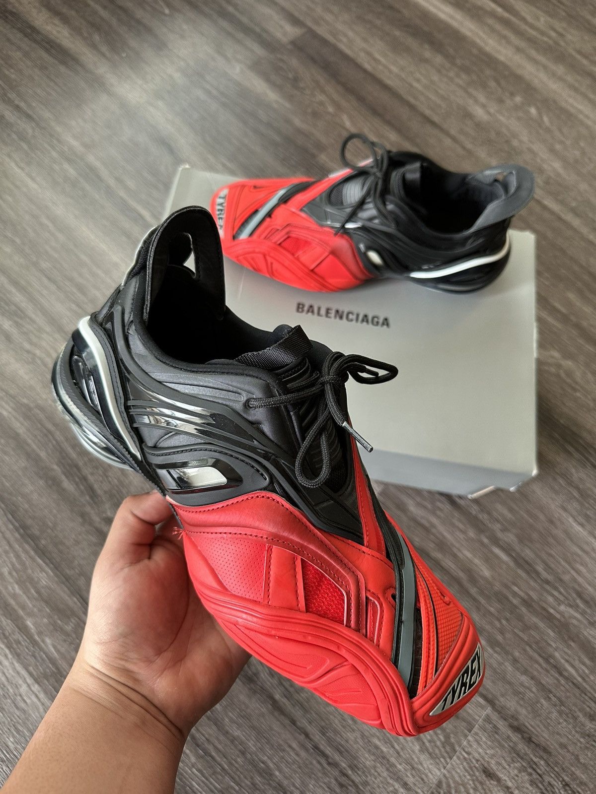 Balenciaga Balenciaga Tyrex Sneaker Low Futuristic Red/Black Runner Y2K ...