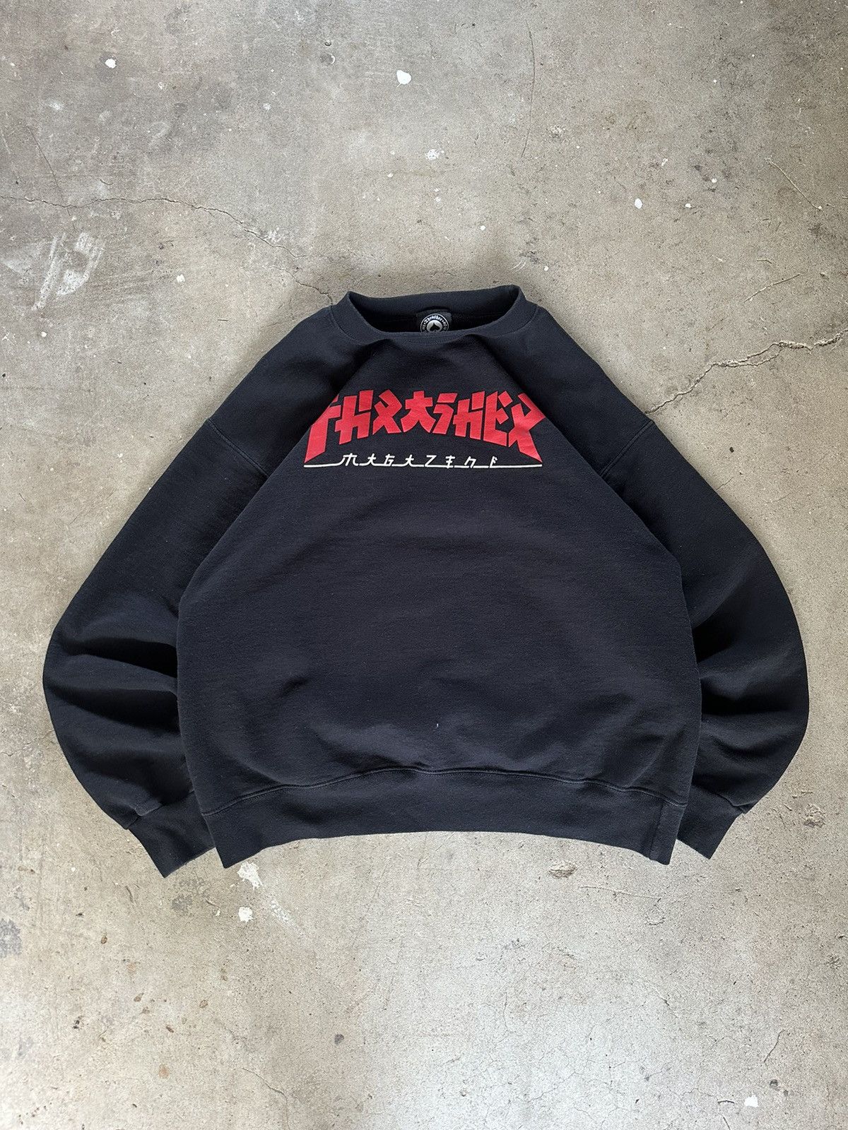 Vintage Y2K Vintage Thrasher Japanese Center Logo Boxy Sweatshirt | Grailed