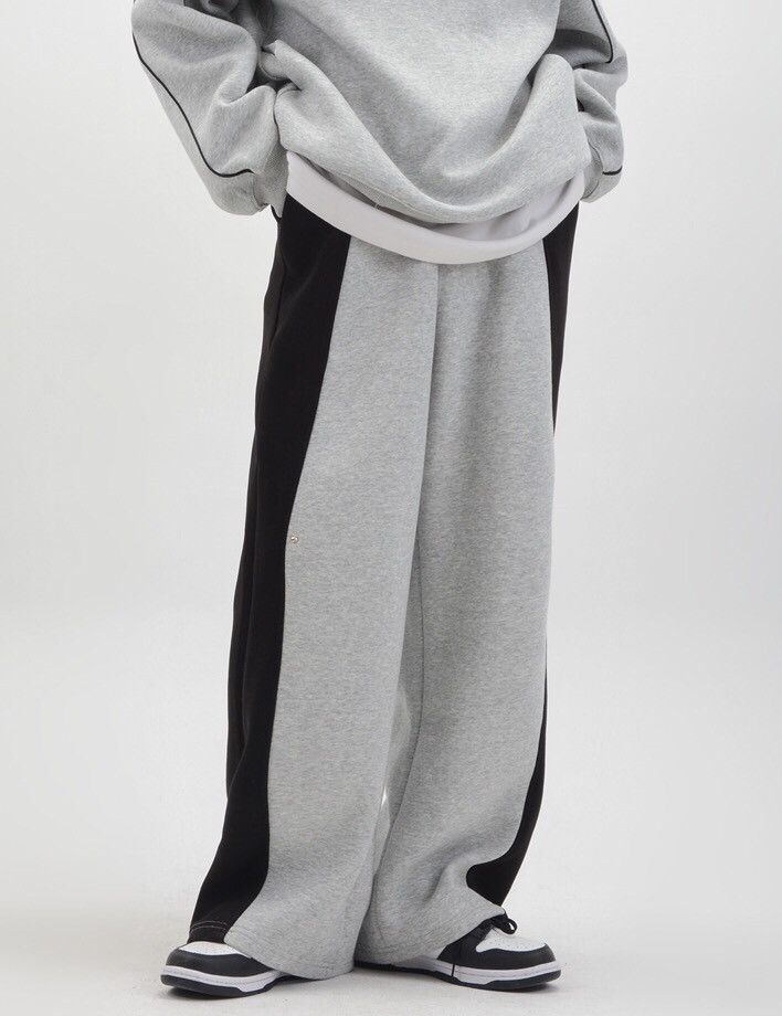 Vintage Retro y2k baggy two tone sweatpants | Grailed