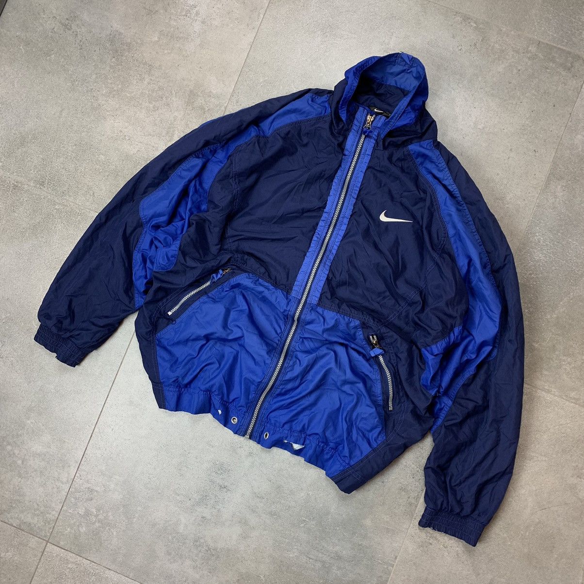Nike Nike Vintage light jacket L oversized swoosh | Grailed