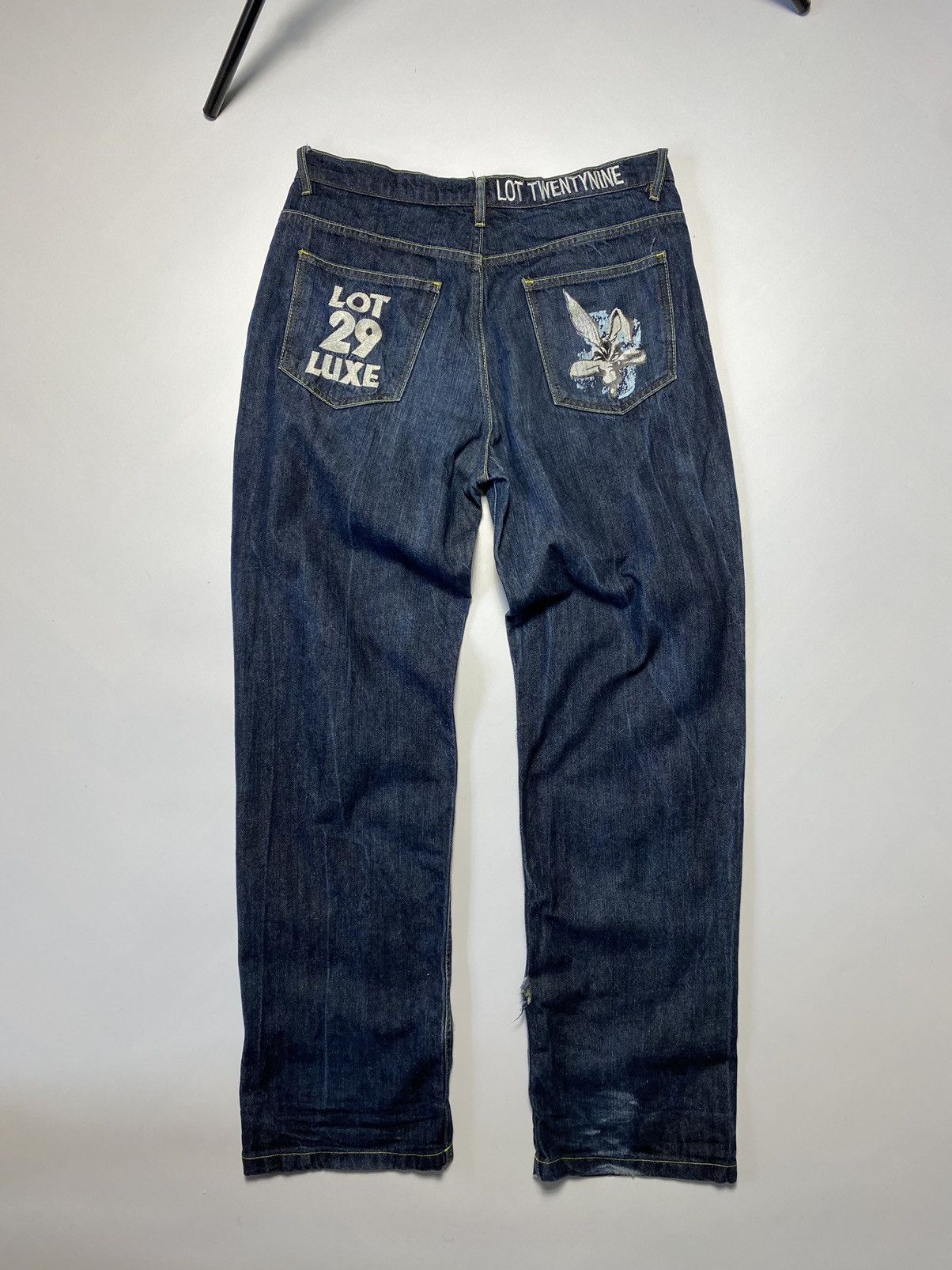 Vintage Vintage Lot29 Warner Bros art jeans size 32 | Grailed