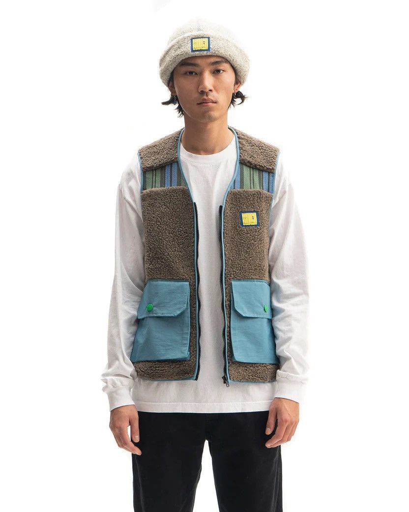 Brain Dead Brain dead vest Sherpa tactical brown/sky blue | Grailed