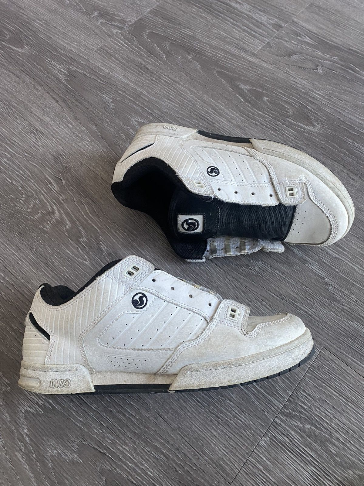 Dvs × Vintage DVS Vintage Skate Shoes Chunky White Y2K Secret Stash ...