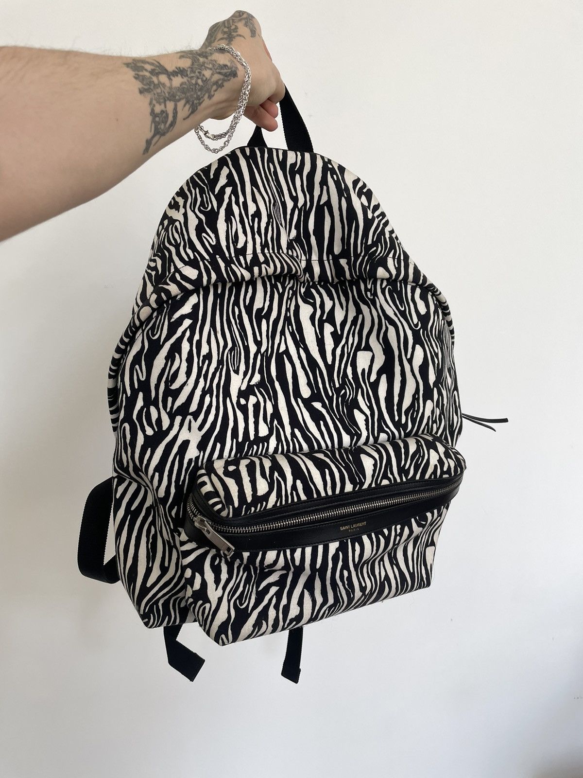 Hedi Slimane × Saint Laurent Paris SS16 Saint Laurent Zebra city ...