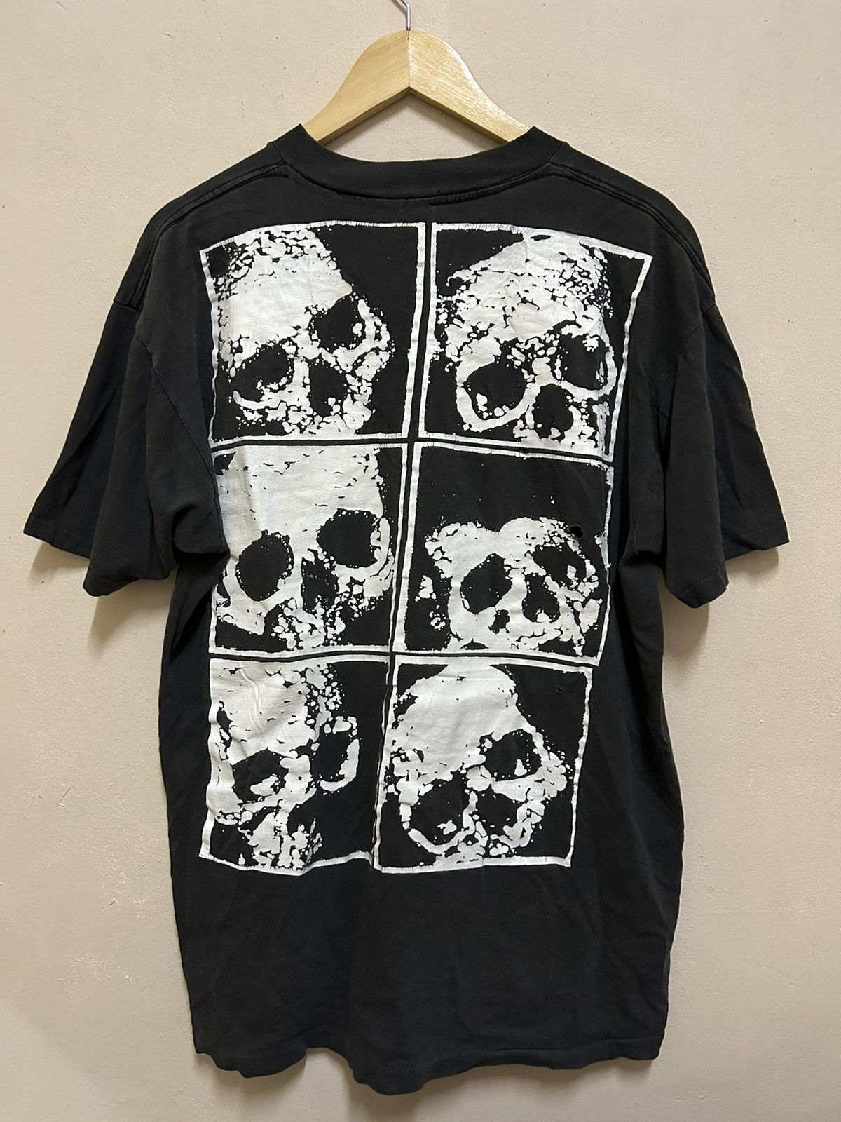 Skulls VINTAGE 90s SKULLS RARE MOTIV DESIGN🔥 | Grailed