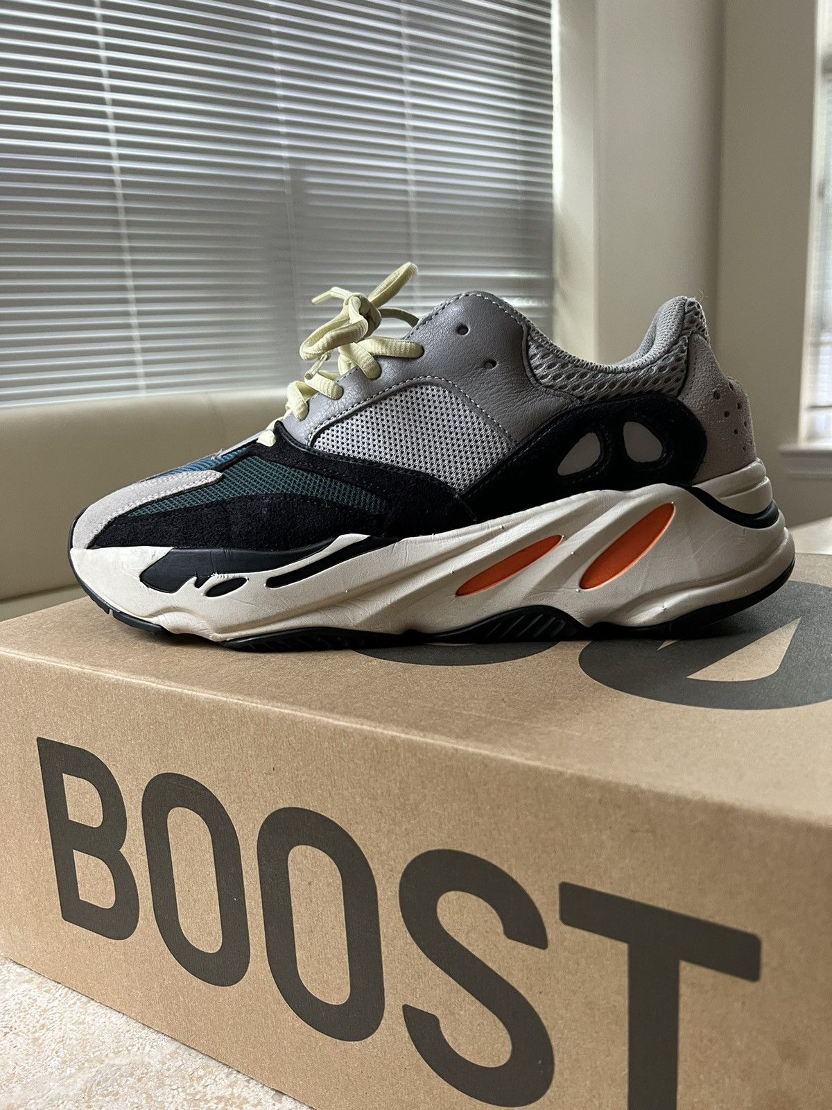 Adidas × Kanye West YEEZY 700 WAVERUNNER | Grailed