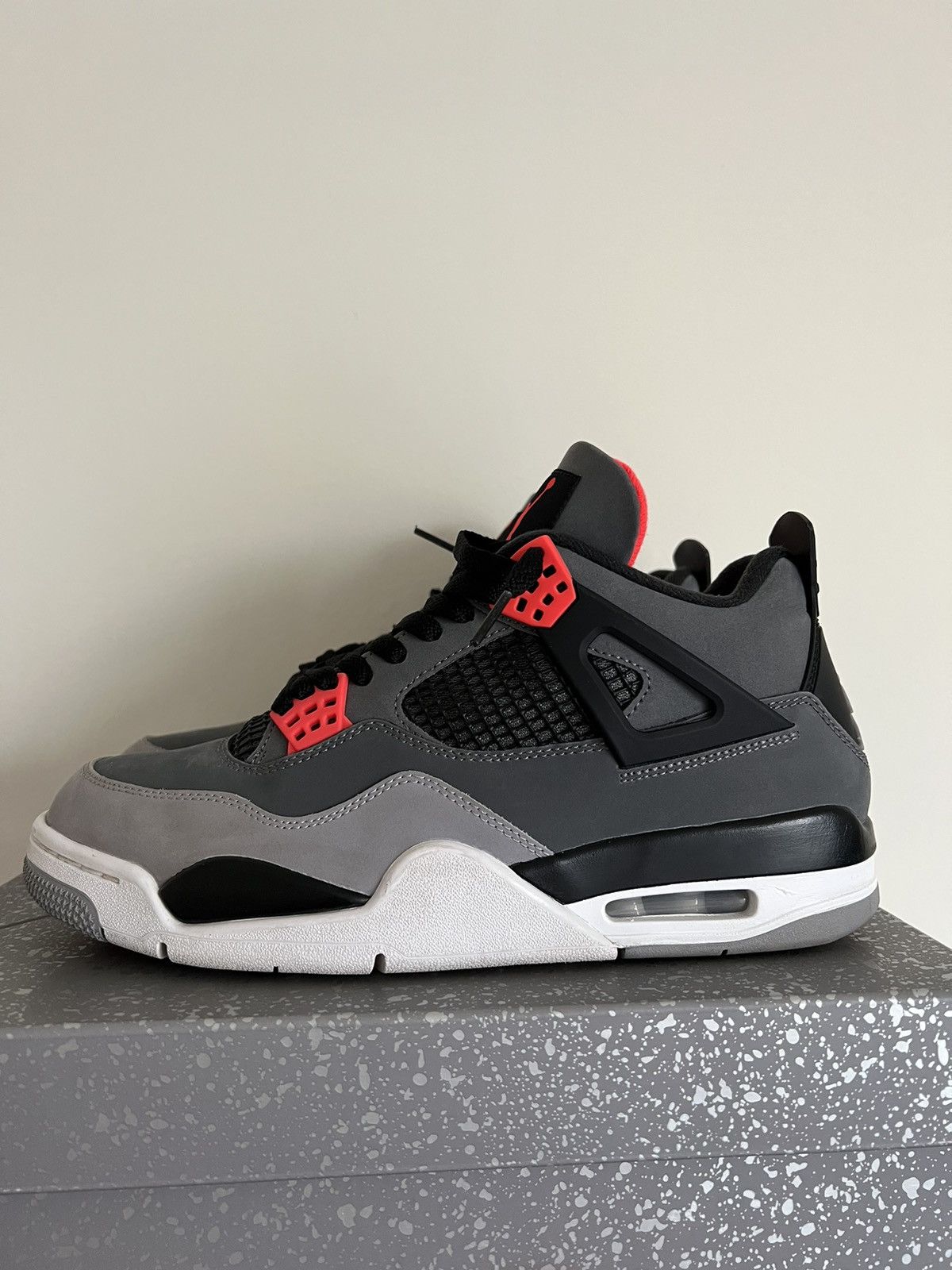 Jordan Brand × Nike Air Jordan 4 Retro “Dark Grey/Infrared” | Grailed