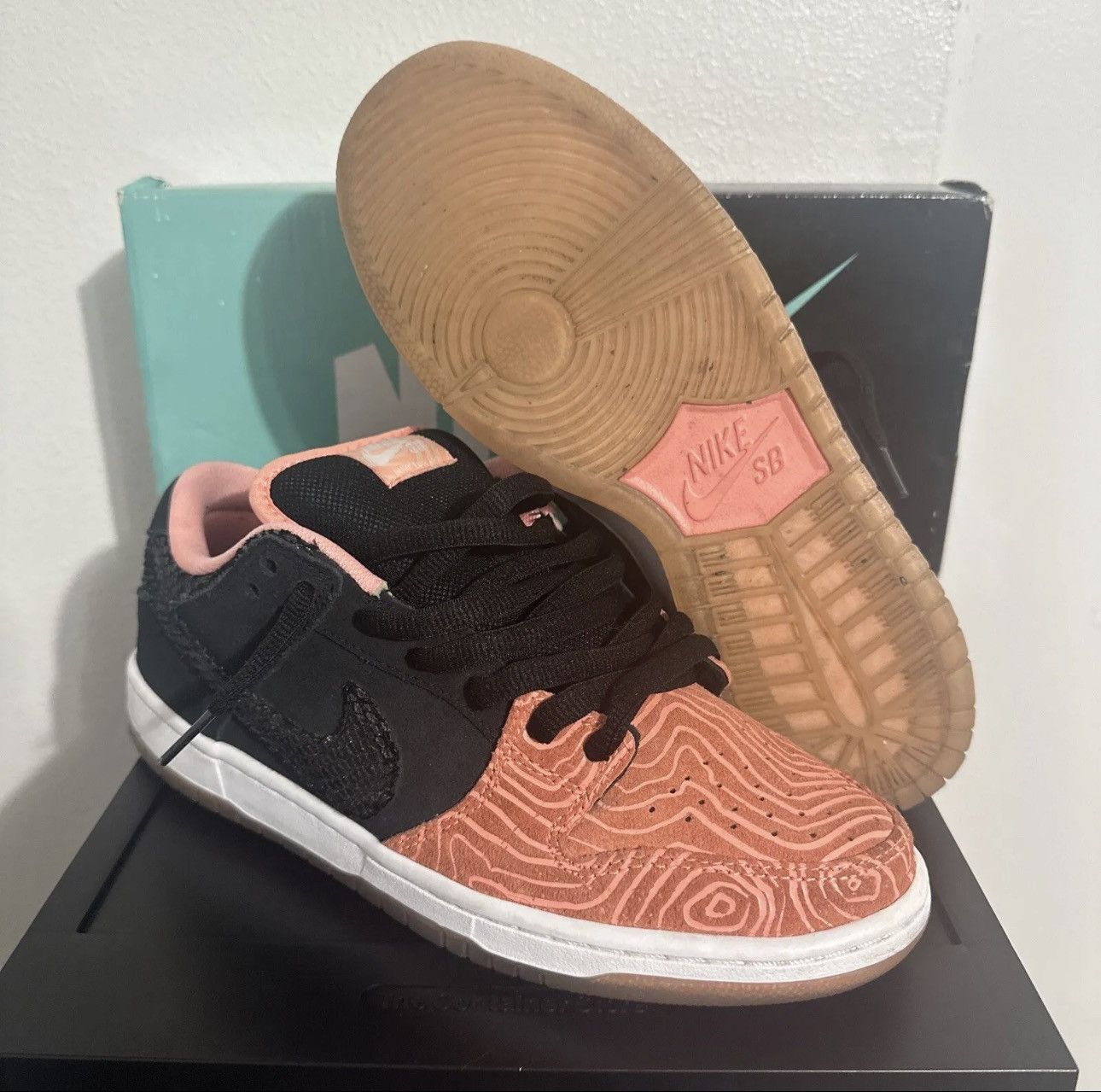 Nike Nike SB Dunk Low Pro x Premier Fish Ladder 2015 | Grailed