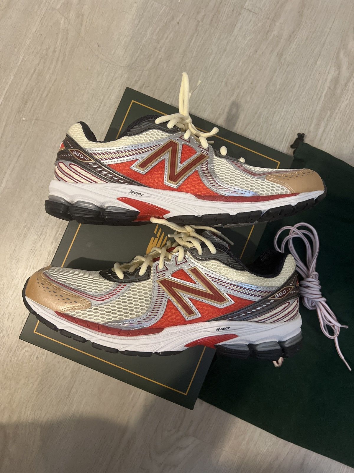 New Balance ALD x New Balance 860v2 - Red | Grailed