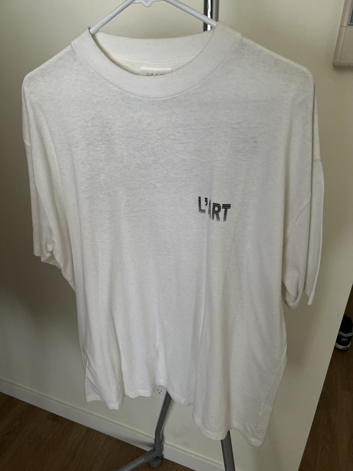 Kar L’Art De L’Automobile Benz SLS White T-shirt, XL | Grailed