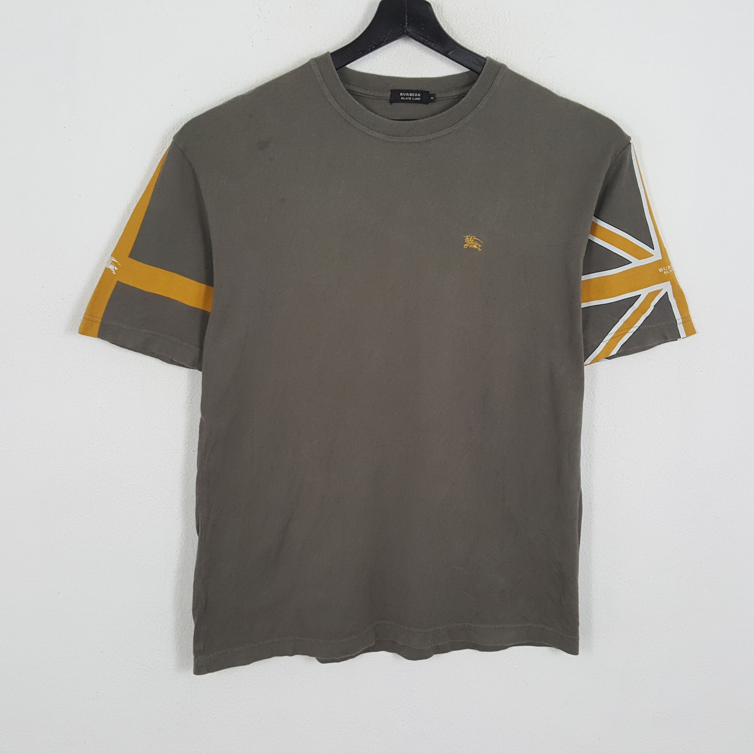 Burberry × Vintage BURBERRY BLACK LABEL British Flag Style Small Logo ...