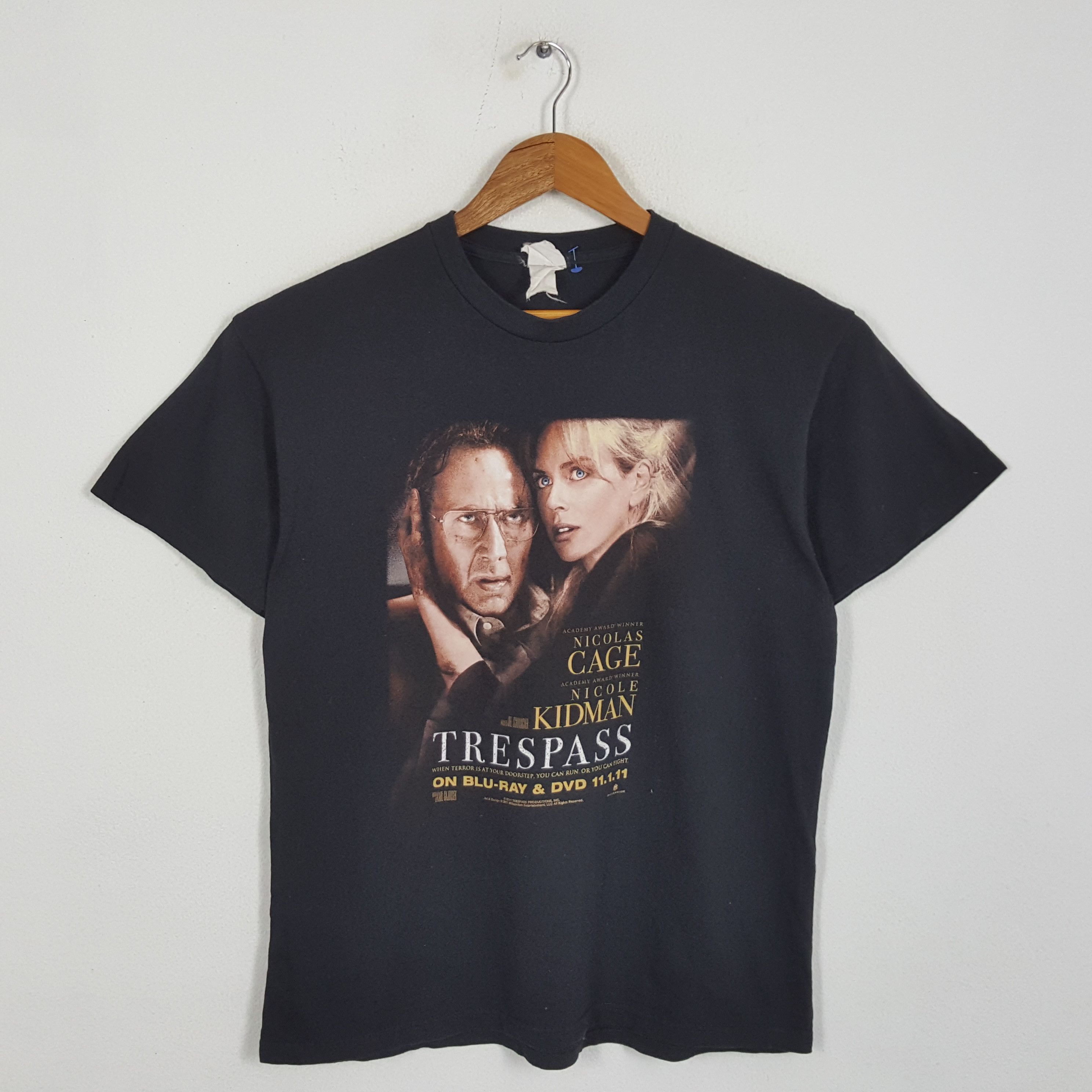 Vintage Vintage TRESPASS Nicolas Cage Nicole Kidman Movie T-Shirts ...