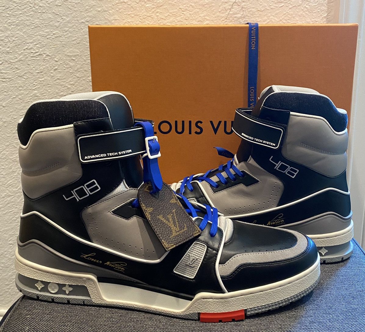 Louis Vuitton × Virgil Abloh Limited edition Louis Vuitton trainer ...