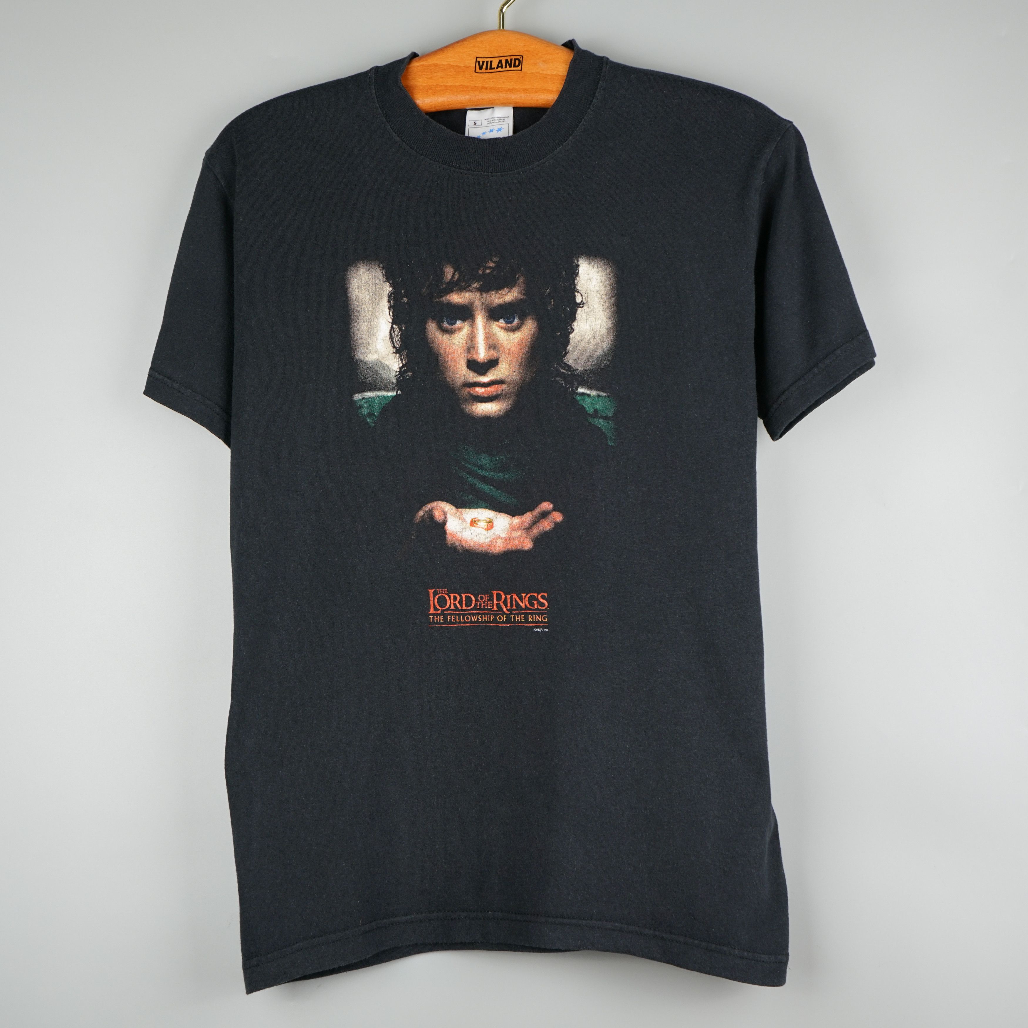 Vintage 2001 Lord Of The Rings Frodo t-shirt Fellowship of the ring ...