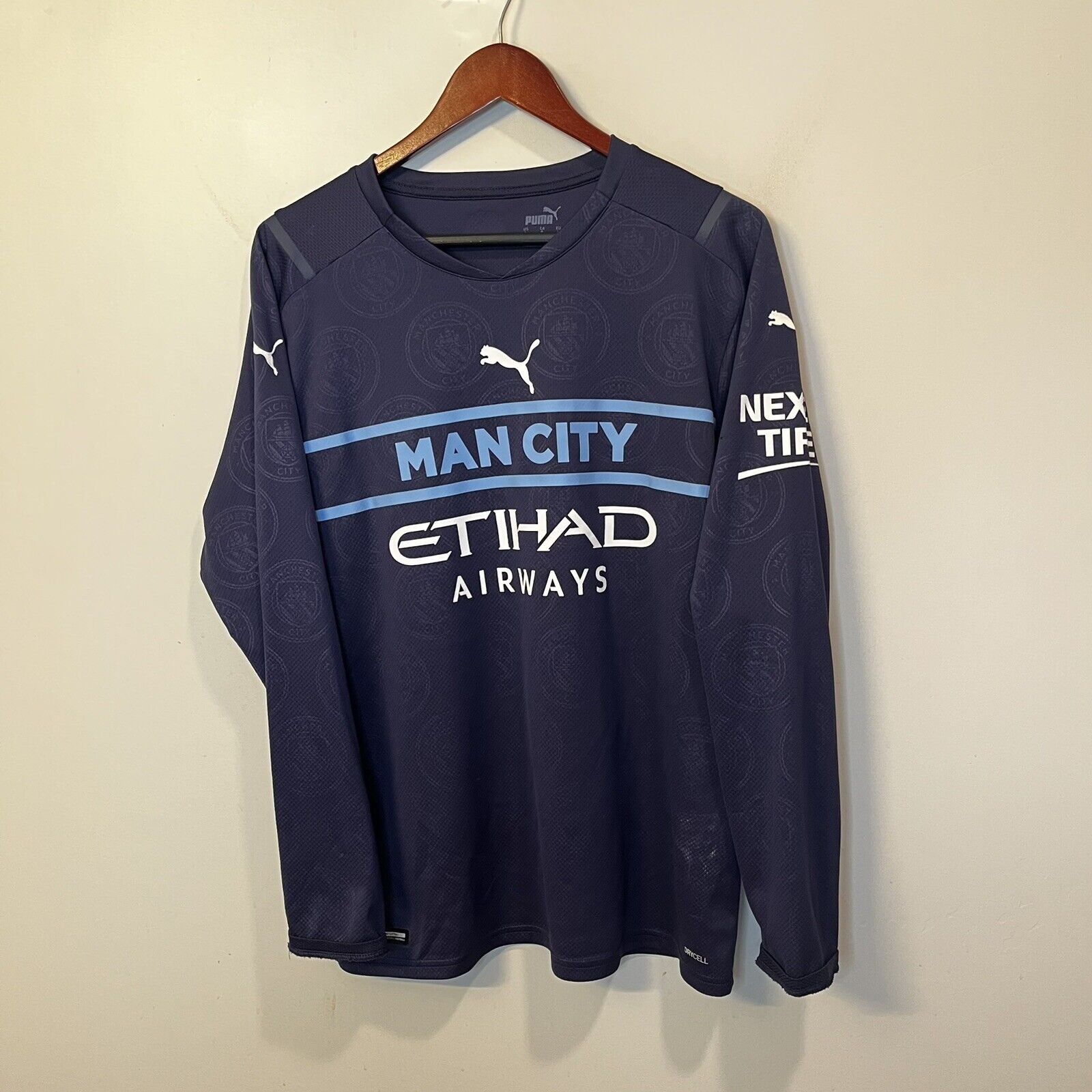 Puma × Vintage Puma Manchester City FC Jersey Etihad Airways Long ...