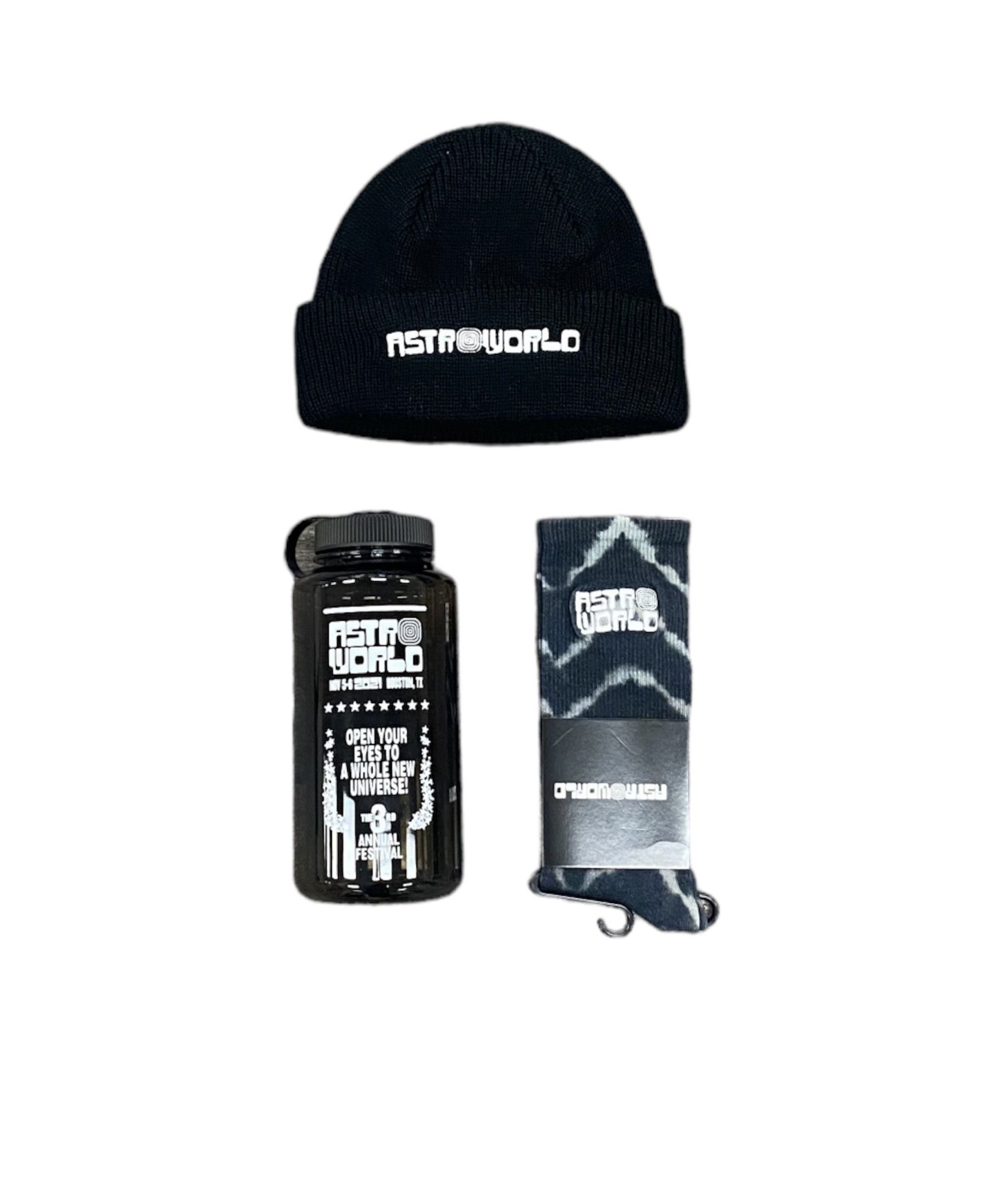 Travis Scott Travis Scott Astroworld 2021 Beanie, Waterbottle, Socks ...