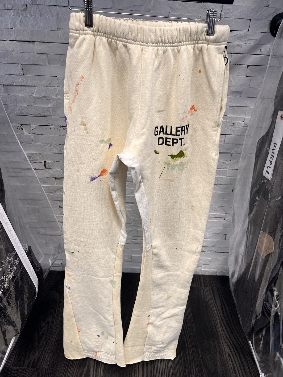 Gallery Dept. Gallery Dept. Logo Paint Splatter Cream Flare Sweatpants ...