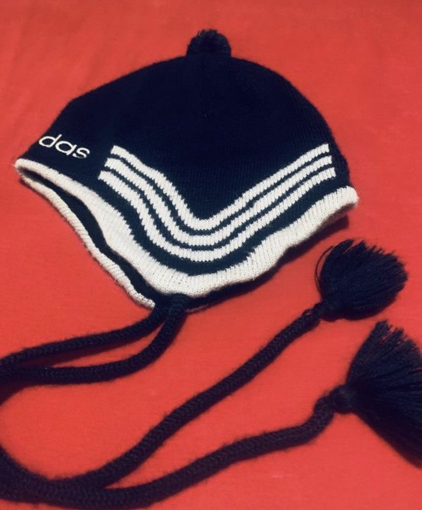 Adidas × Vintage Vintage Adidas Dog Earflap Ushanka Beanie flex | Grailed
