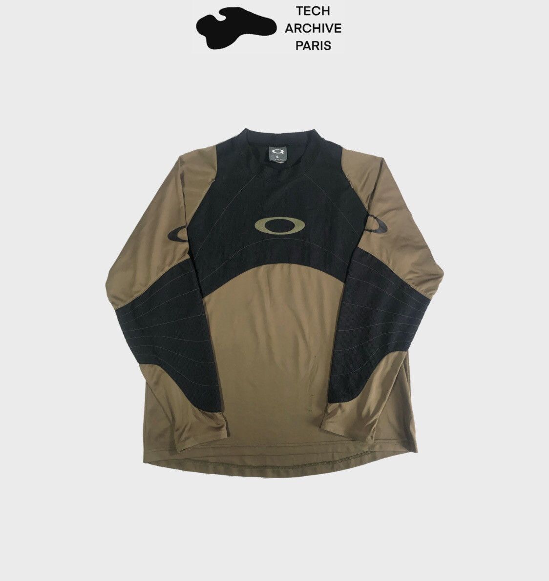 Oakley 2000’s vintage Oakley software technical VTT futuristic | Grailed