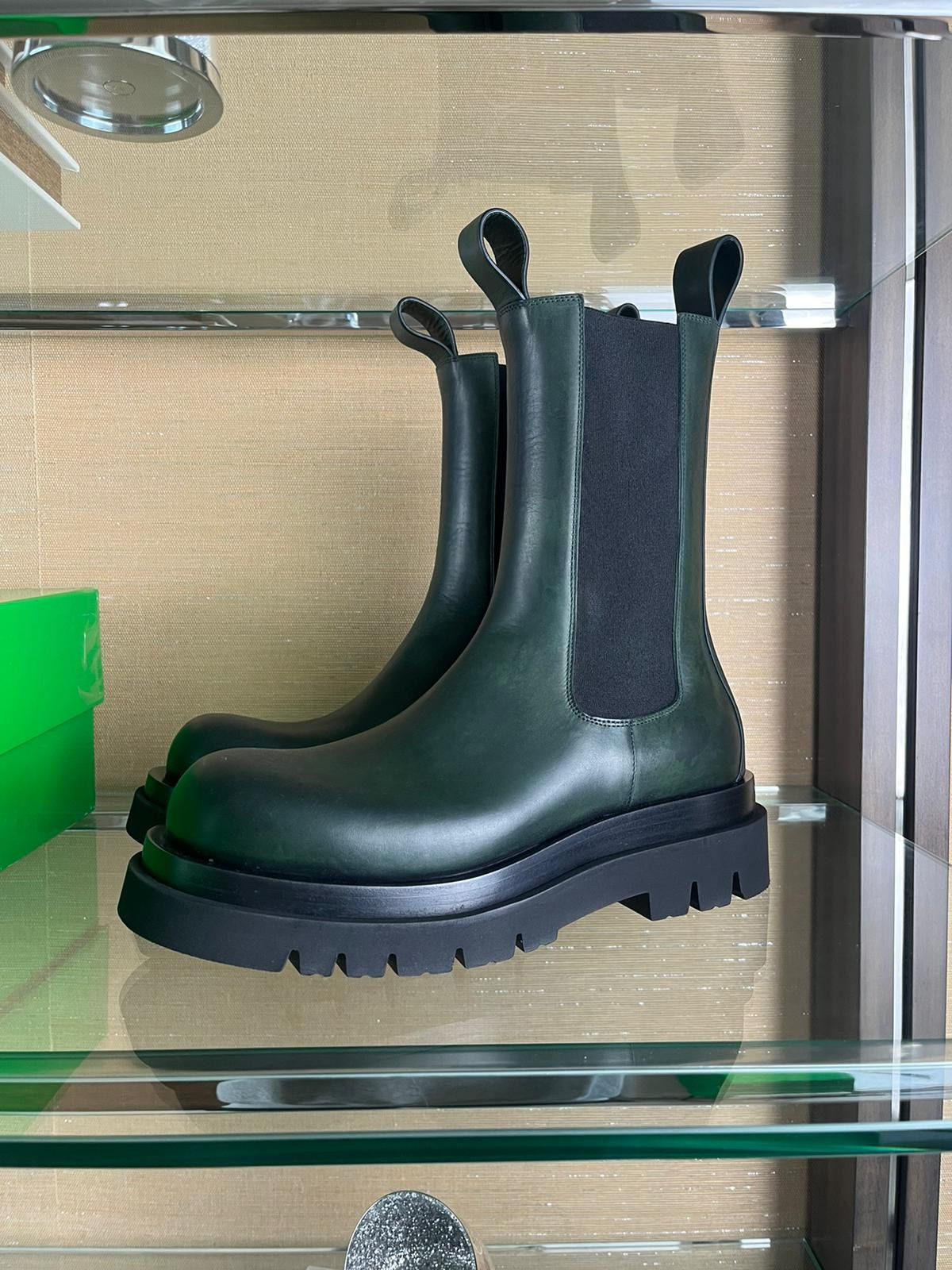 Bottega Veneta The Lug Boot in Storm Cuir in Bottel Green | Grailed