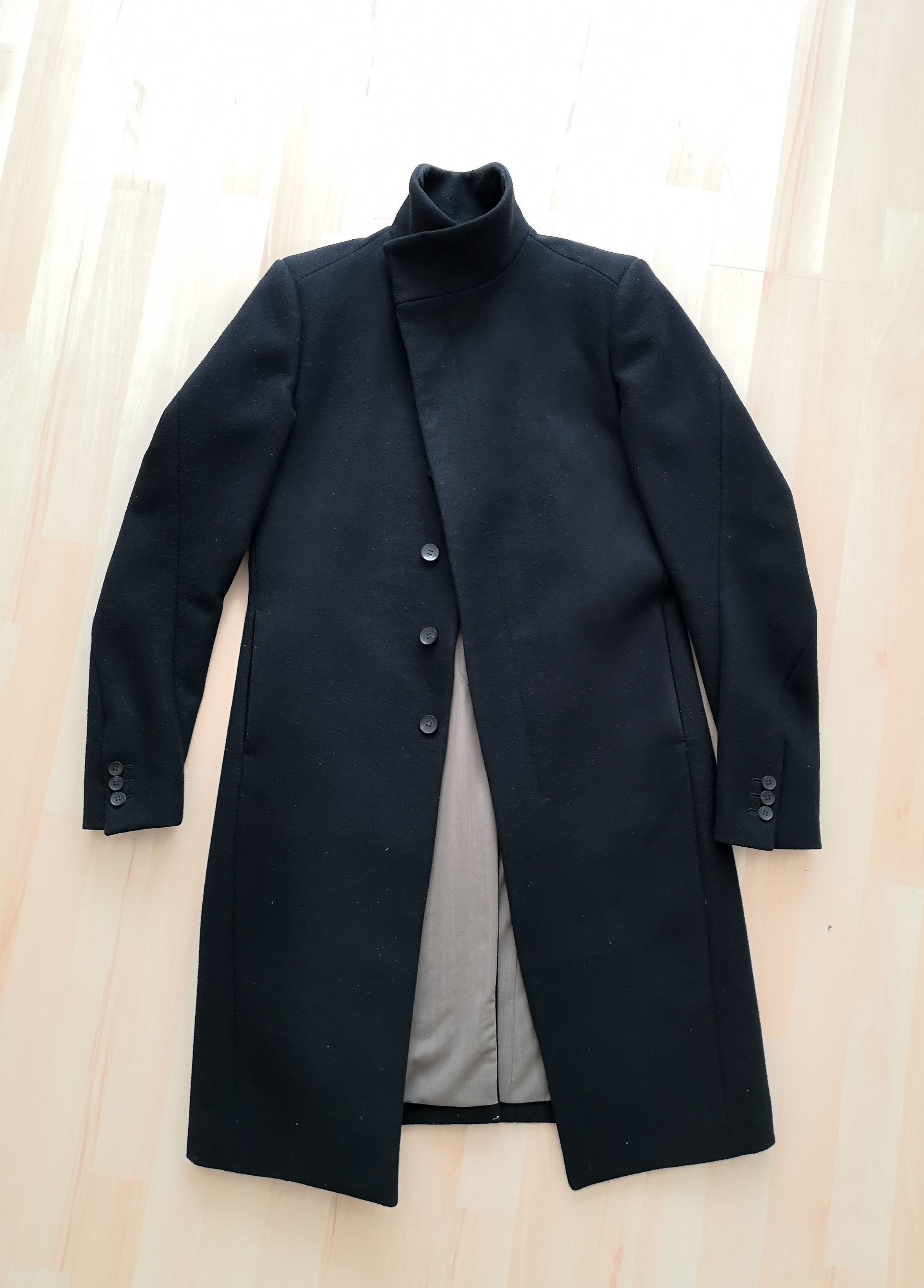 Devoa Wool Coat | Grailed