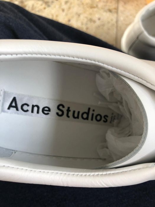Acne Studios Adrien Smiley Low Top In White | Grailed