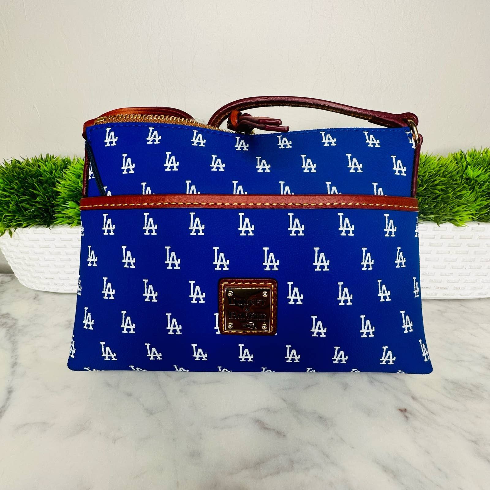 Dooney & Bourke Dooney and Bourke MLB Dodgers Ginger Crossbody | Grailed