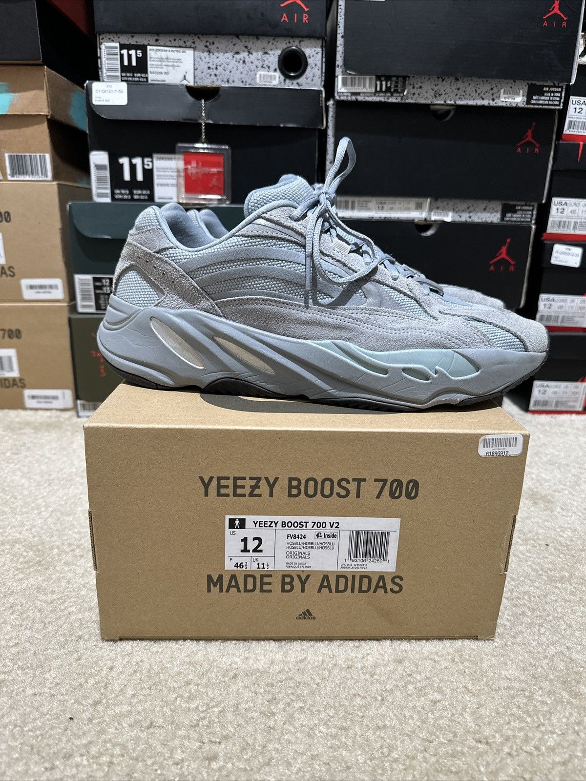 Adidas × Kanye West Yeezy 700 Hospital Blue | Grailed