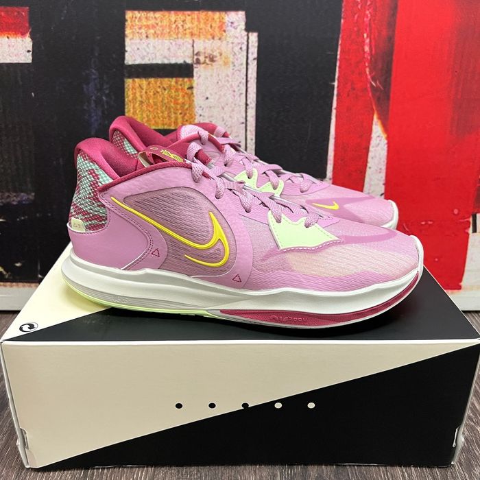 Nike 2022 Nike Kyrie Low 5 Orchid Pink Light Bone Enamel Green | Grailed