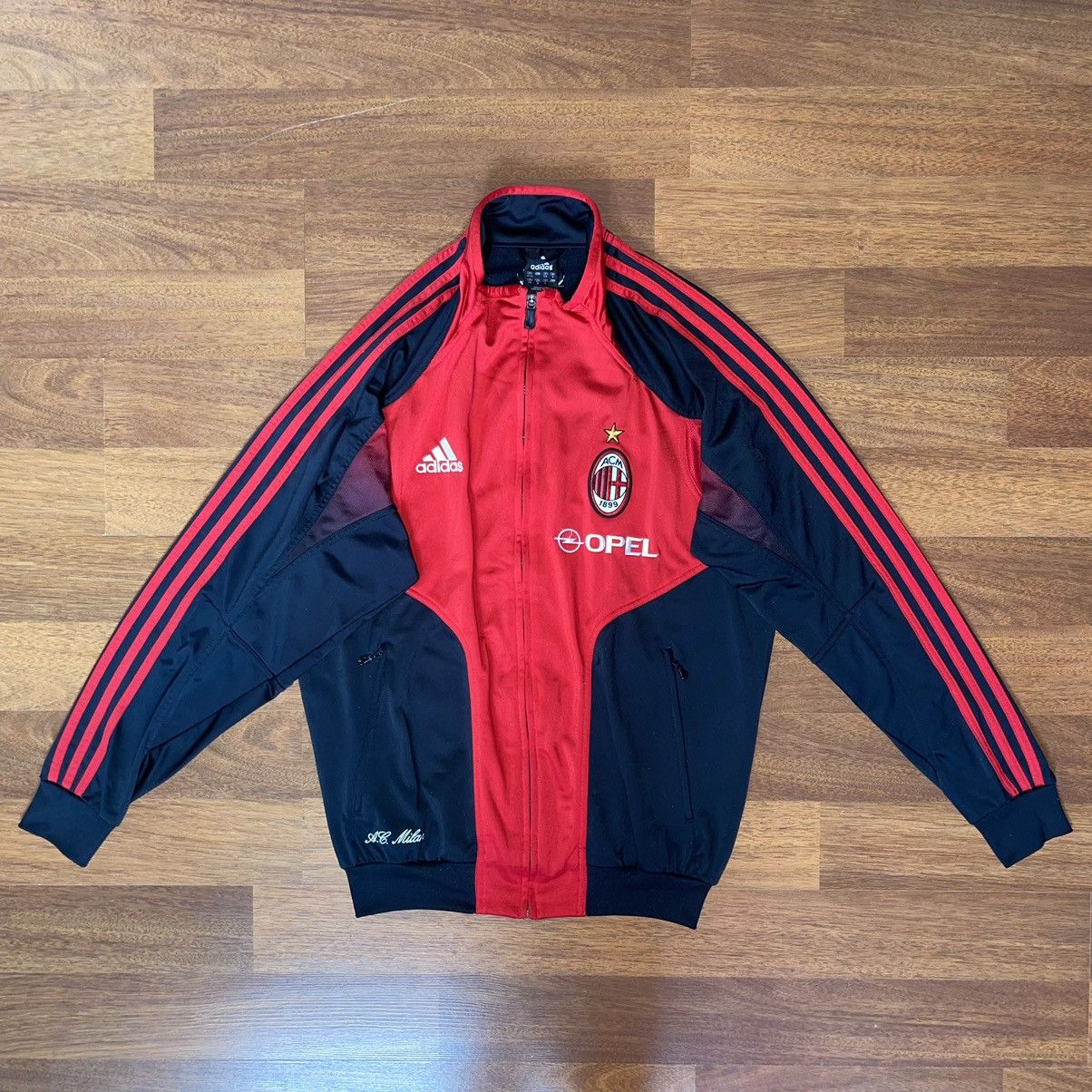 Adidas AC MILAN ADIDAS 2004/2005 FOOTBALL VINTAGE TRAINING JACKET | Grailed