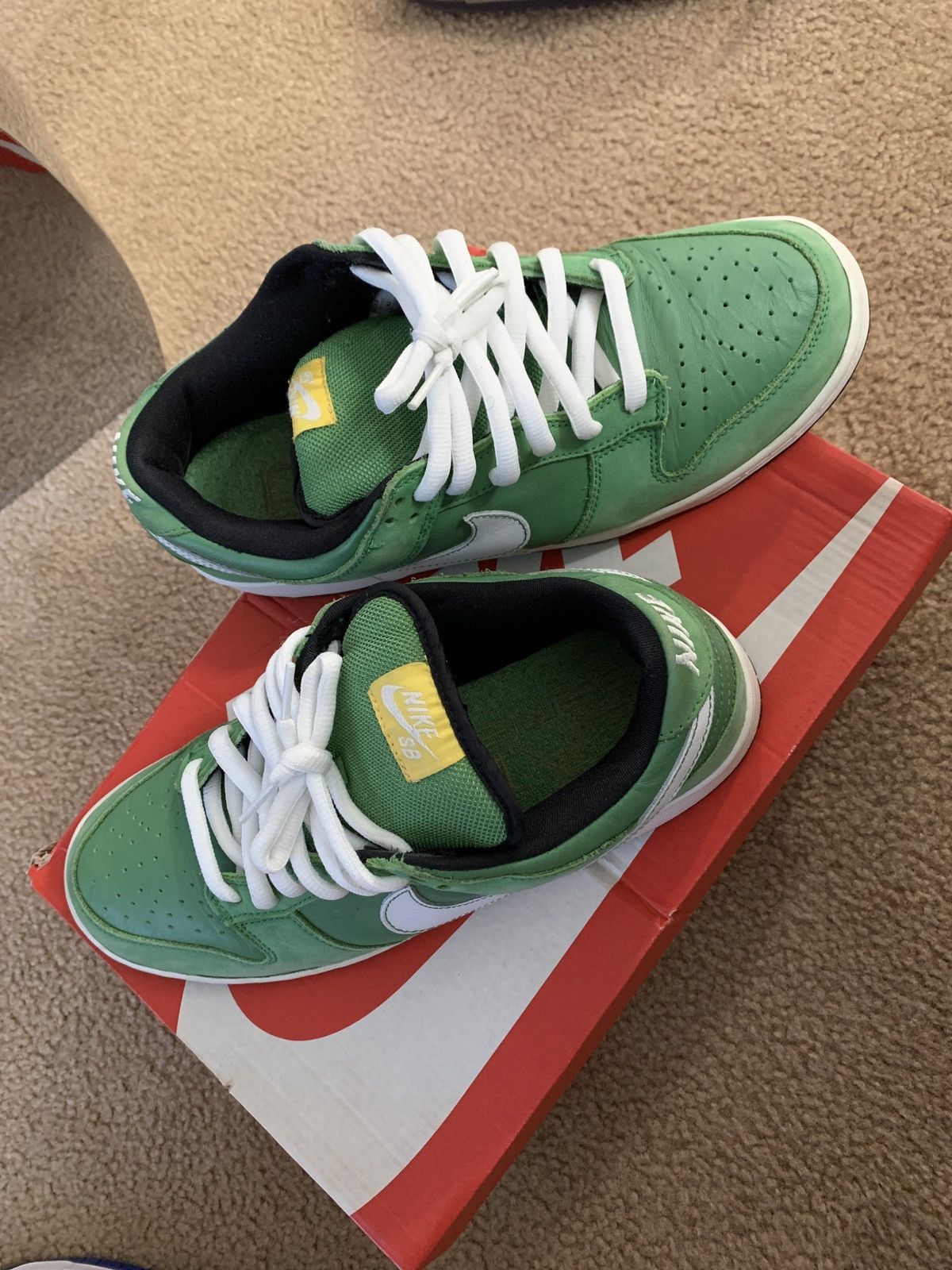 Nike Nike SB Dunk Tokyo green taxi | Grailed