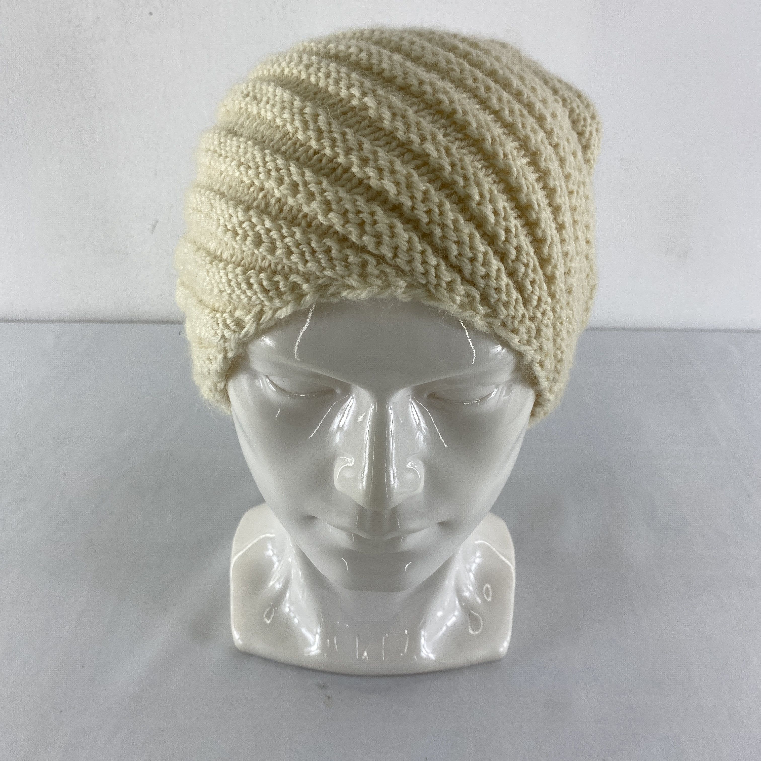Japanese Brand Simple Plain Snow Cap Hat Beanie -BN613 | Grailed