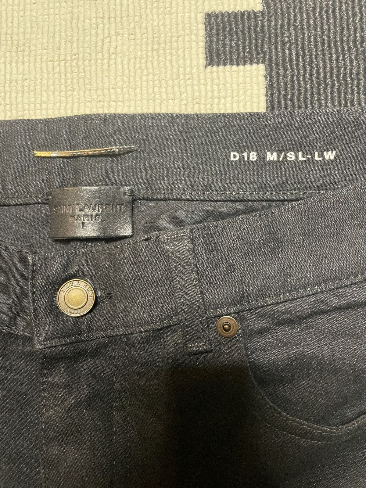 Saint Laurent Paris Saint Laurent D18 2018 M/SL-LW Slim Black Denim ...