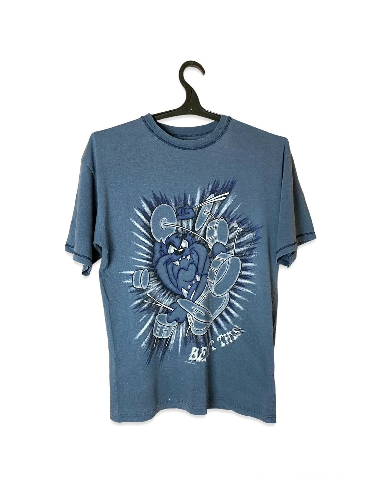 Vintage VINTAGE 90S 1998 TAZ “BEAT THIS” DRUM BIG LOGO TEE T-SHIRT ...