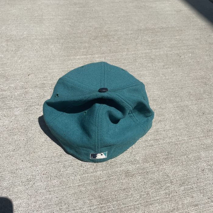 Vintage Vintage New Era 5950 Seattle Mariners Fitted SnapBack Wool ...