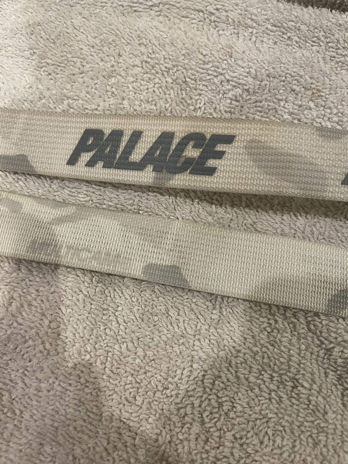 Palace 2019 Palace Alpine White Camo P Logo "Webber" Clip Belt | Grailed