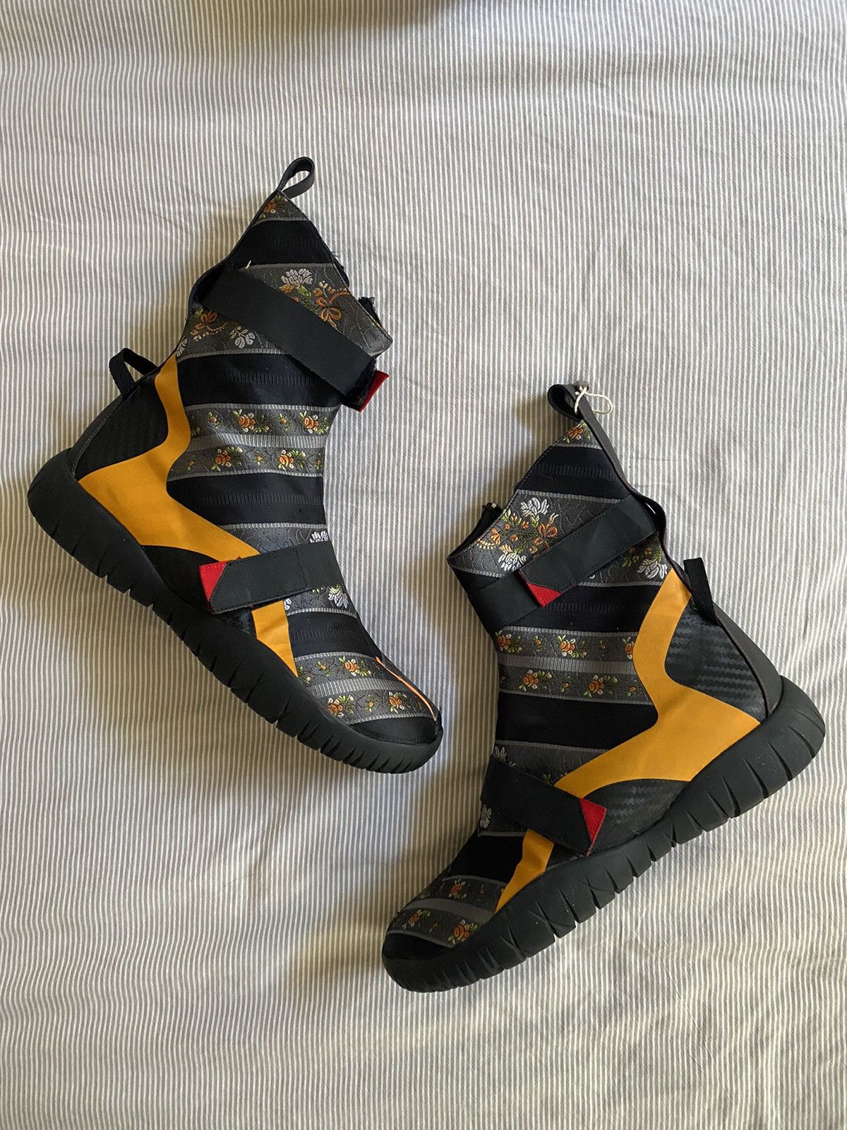 Maison Margiela RARE Maison Margiela Scuba Tabi | Grailed