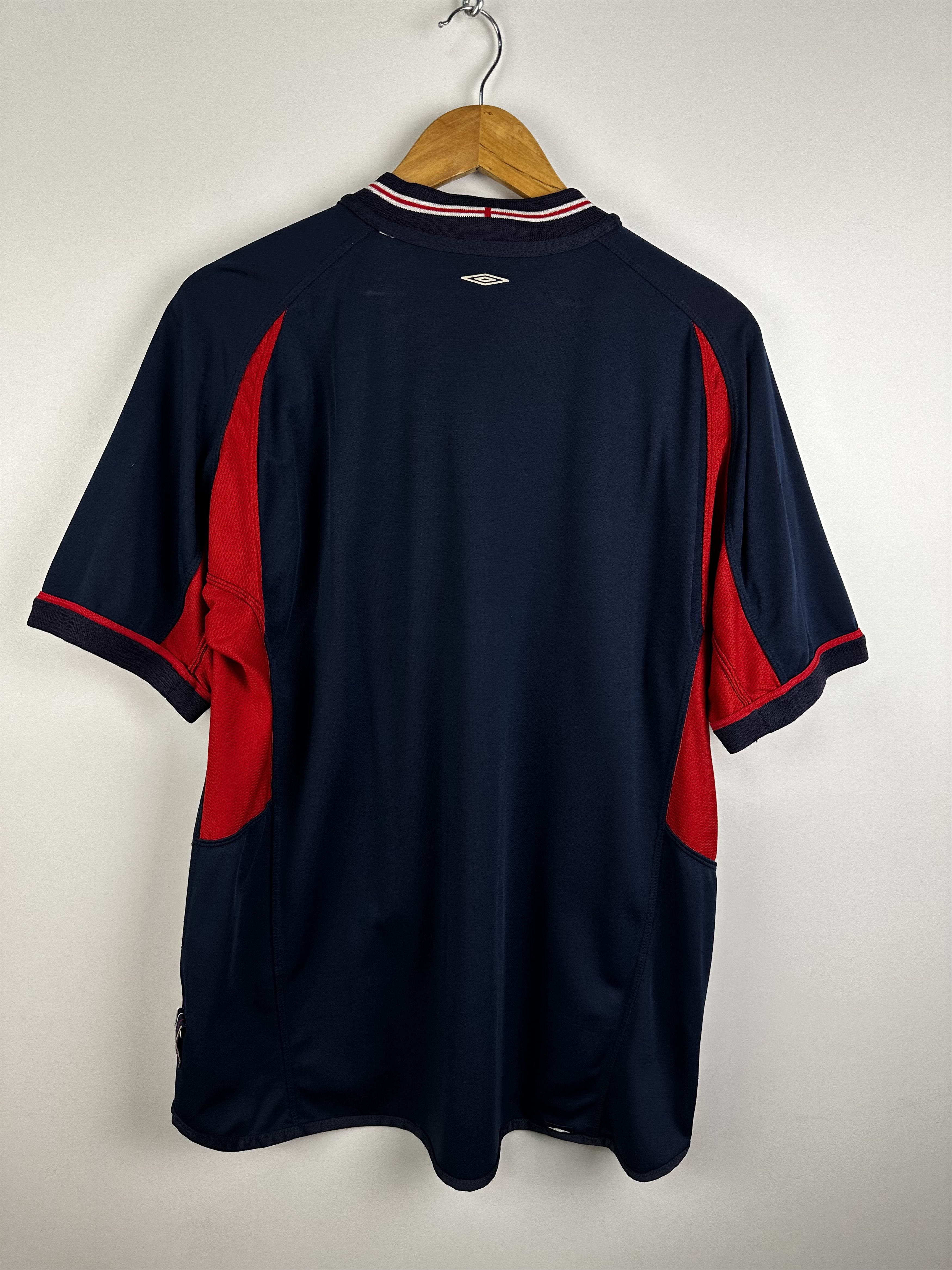 Umbro × Vintage England 2002 Away Football Shirt Soccer Jersey ...