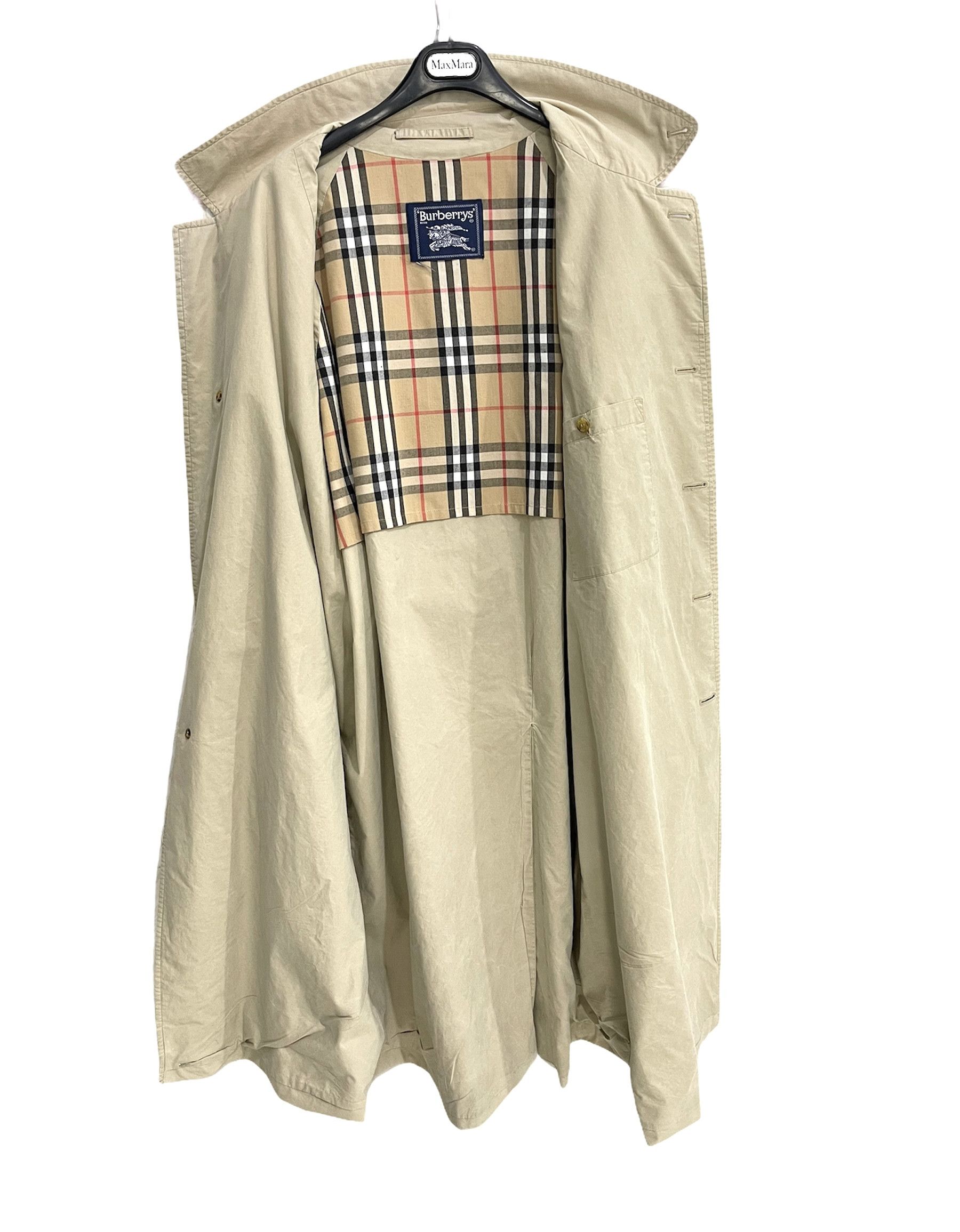 Burberry 🔥 Burberry trench coat vintage belted single Burberry 🔥 Burberry trench coat vintage belted single